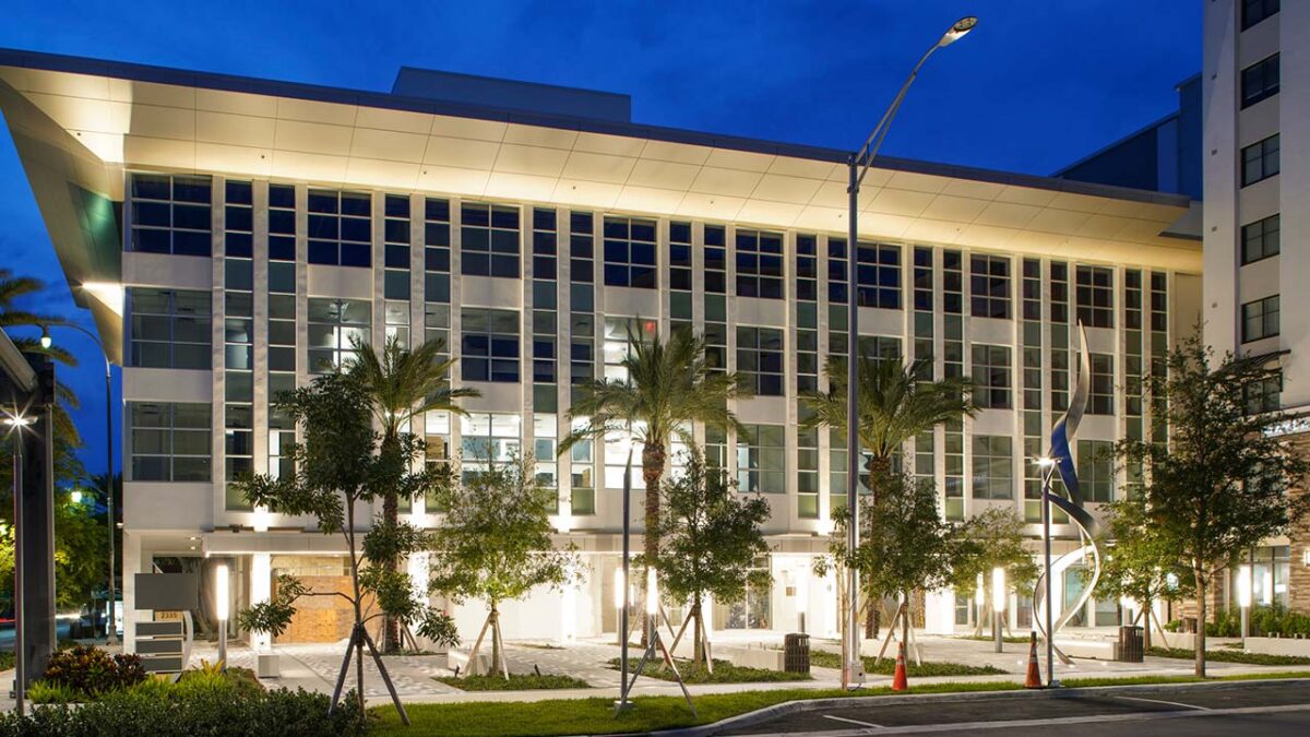 Grover Corlew Marks the Official Opening of Mayla Pompano - S. Florida ...